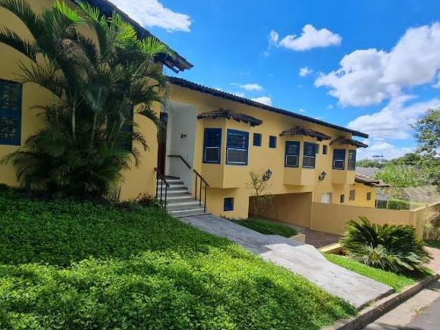 Casa a venda no Condomínio Marambaia Vinhedo SP