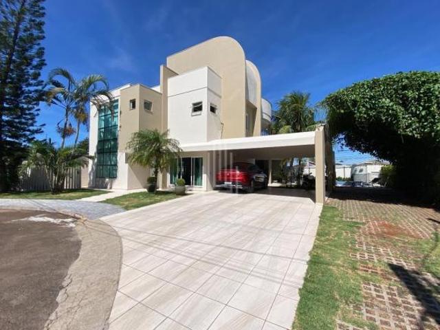 Casa à venda no Condomínio Maria Teresa em Foz do Iguaçu