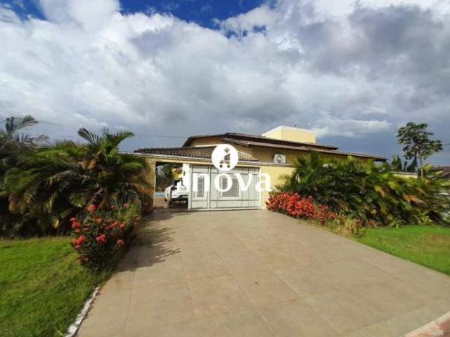 Casa à venda no Condomínio Mario Franco
