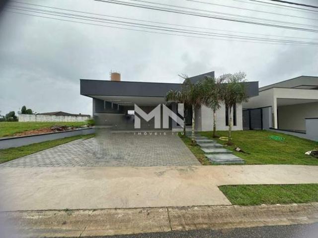 Casa á Venda no Condomínio Mirante dos Ipês em Salto/SP