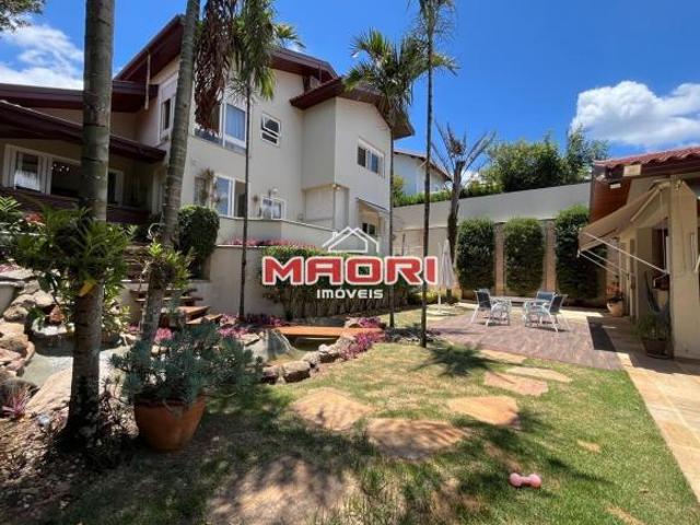 Casa à venda no Condomínio Moinho de Vento em Valinhos