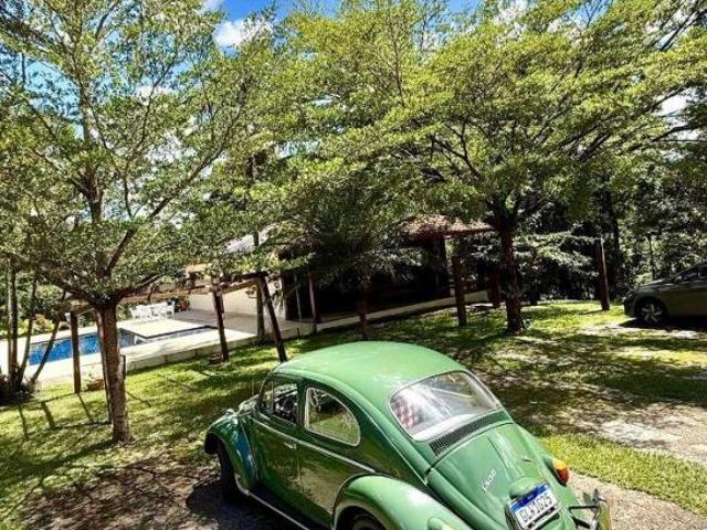 Casa à venda no Condomínio Nossa Fazenda em Esmeraldas MG