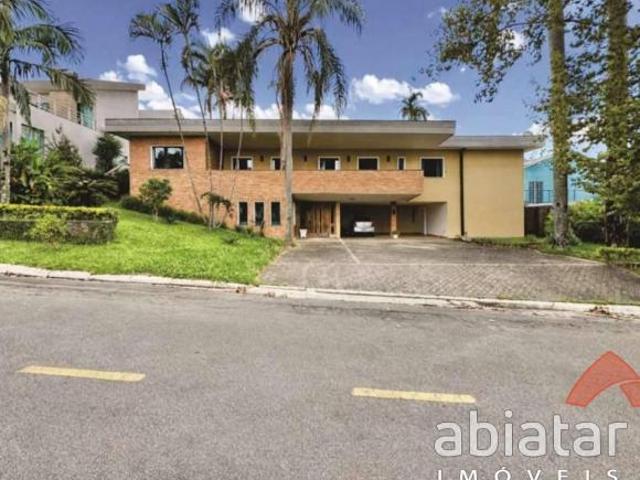 Casa à venda no Condomínio Nova Higienópolis 720m² 5 suítes Jandira/SP