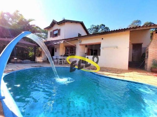 Casa à venda no condomínio Nova Higienópolis