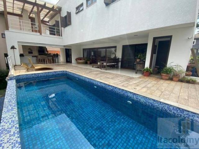 Casa à venda no Condomínio Nova Higienópolis