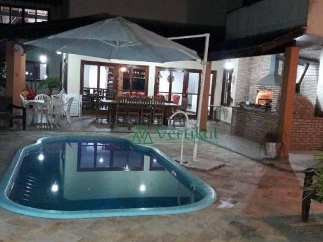 Casa à venda no Condomínio Nova Higienópolis na Granja Viana