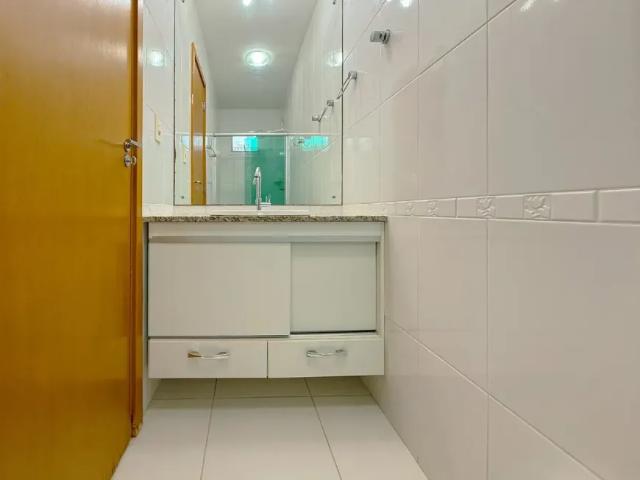 Casa a venda no Condomínio Oásis