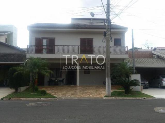 Casa à venda no condomínio Okinawa