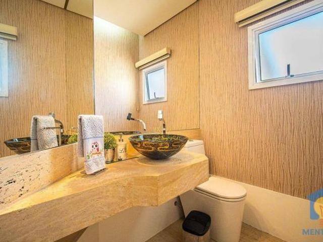 Casa a venda no condomínio Orvalho