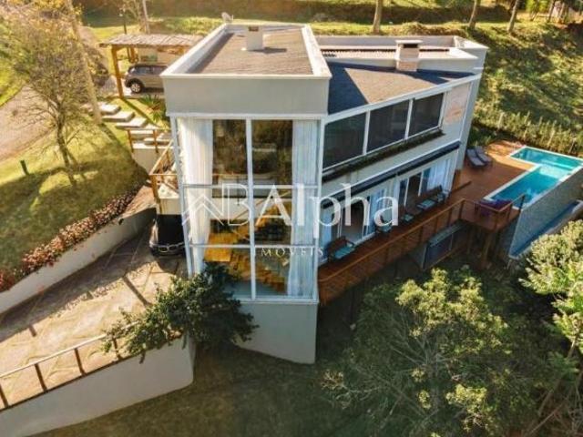 Casa à venda no Condomínio Park Mantiqueira em Santo Antônio do Pinhal SP