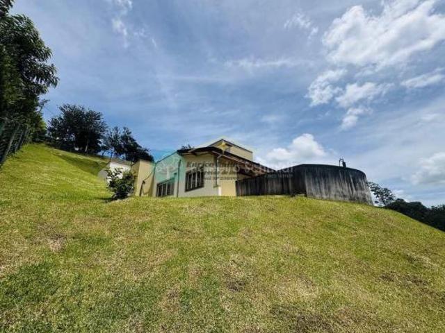 Casa a venda no Condomínio Parque da Mantiqueira: 3 quartos + suíte