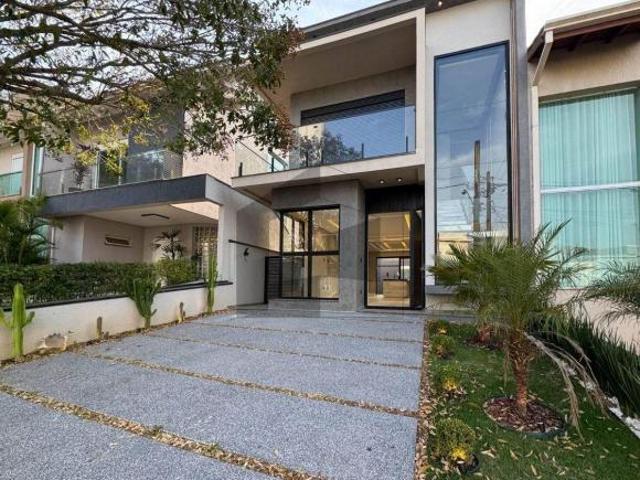 Casa a venda no Condomínio Parque das Figueiras Mogi das Cruzes | 3 suítes