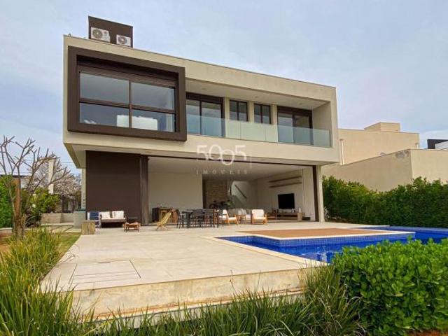 Casa à venda no Condomínio Parque Ytu Xapada com 429m², com academia, quadra, sauna e 4 suítes