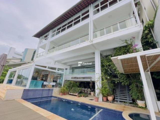 Casa a venda no condomínio Península Guarujá/SP