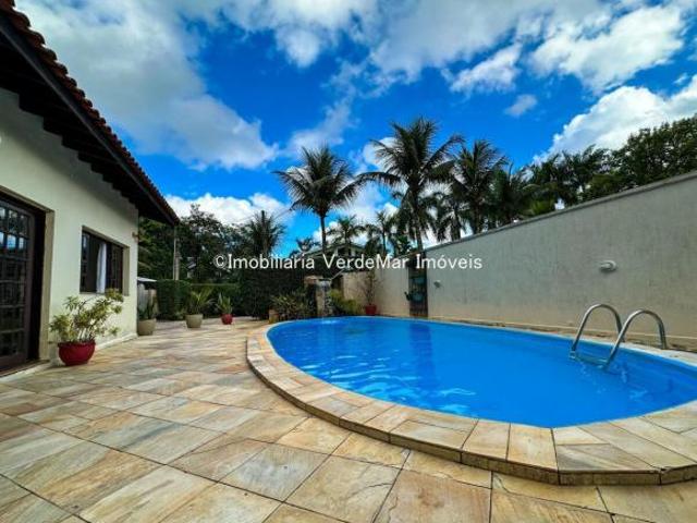 Casa Á VENDA no Condomínio Pernambuco I na praia do Guarujá
