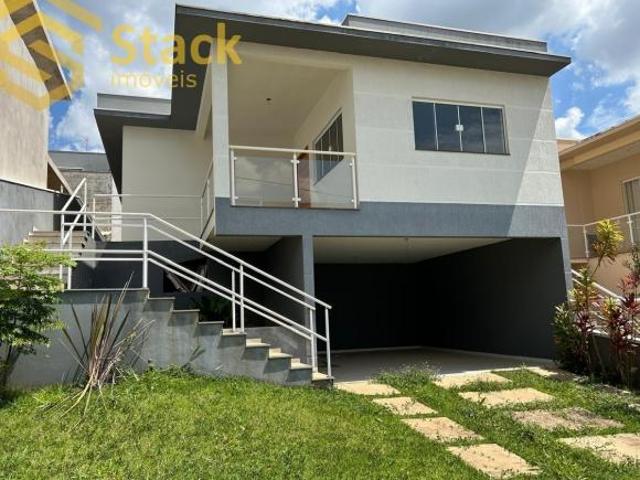 Casa a venda no condominio Phytus