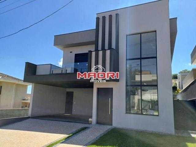 Casa à venda no Condomínio Portal do Jequitibá em Valinhos