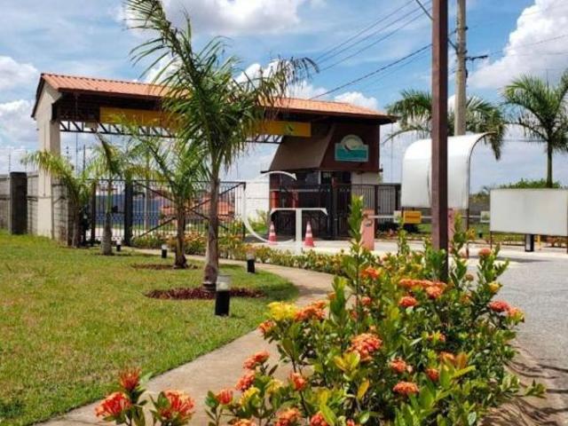 Casa à Venda no Condomínio Portal dos Sabiás
