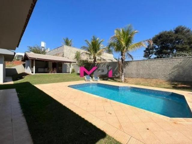 CASA A VENDA NO CONDOMÍNIO PORTAL DA COLINA JUNDIAÍ/SP