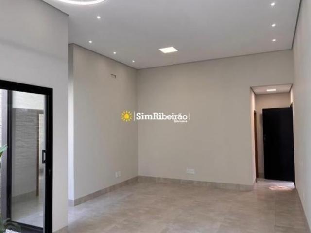 Casa a venda no condomínio Portal da Mata. Bairro Portal da Mata