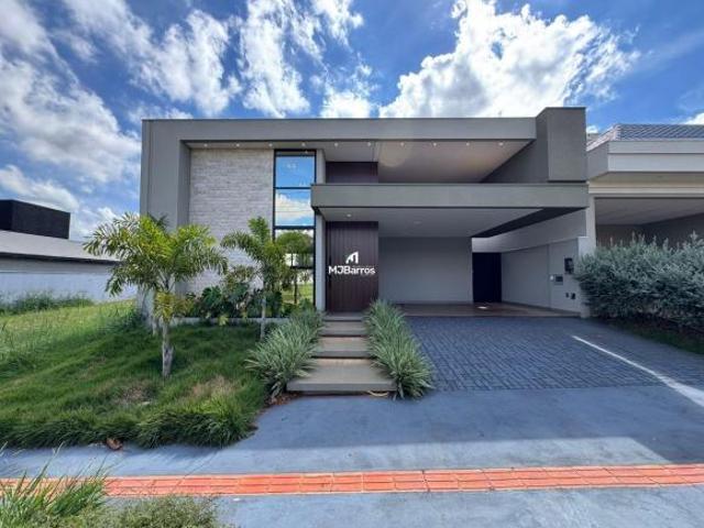 Casa à venda no Condomínio Porto Seguro em Dourados MS