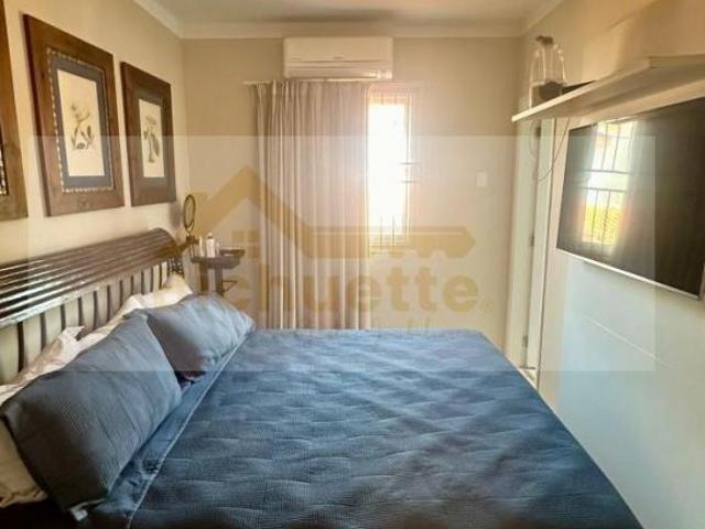Casa a venda no condomínio Praças do Sul, Vila do Golfe