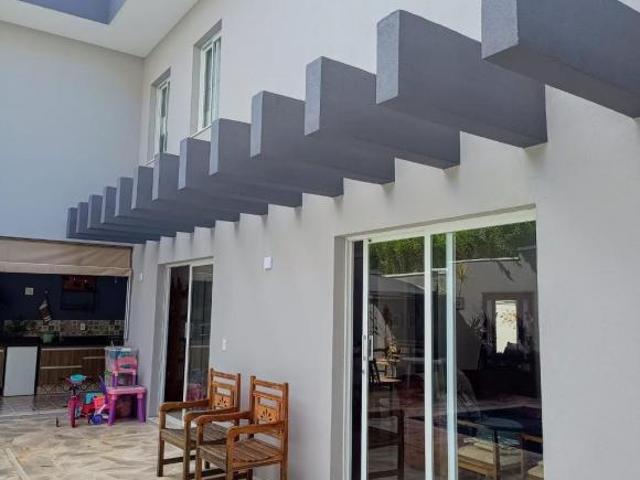 Casa à venda no Condomínio Recanto dos Paturis em Vinhedo, Casa à venda com 3 suítes no Condomínio R