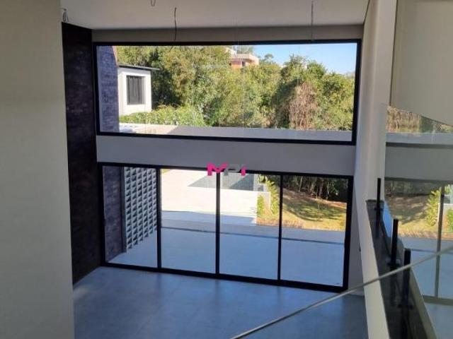 CASA A VENDA NO CONDOMÍNIO RESEDÁS ITUPEVA/SP