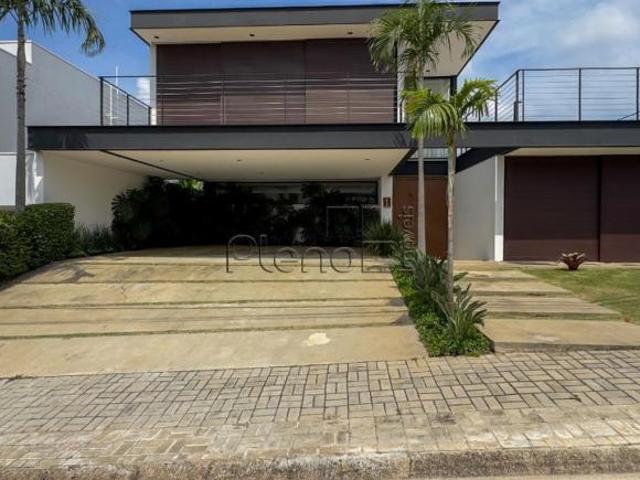 Casa à Venda no Condomínio Reserva das Palmeiras em Valinhos, no bairro Jardim E