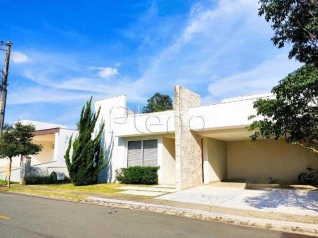 Casa à Venda no Condomínio Reserva das Palmeiras em Valinhos, no bairro Jardim E