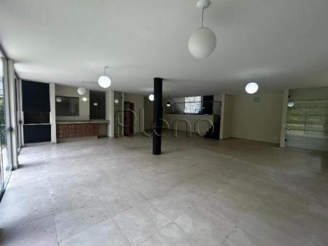 Casa à Venda no Condomínio Reserva das Palmeiras em Valinhos, no bairro Jardim E