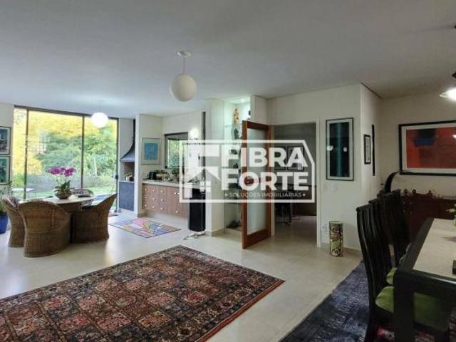 CASA À VENDA NO CONDOMINIO RESERVA DAS PALMEIRAS VALINHOS/SP