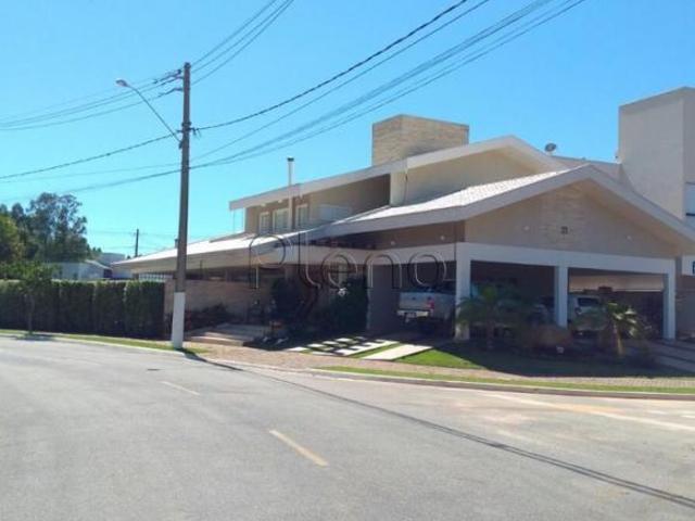Casa à Venda no Condomínio Reserva dos Vinhedos em Louveira, no bairro Capivari