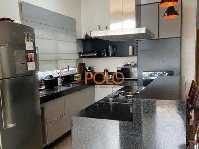Casa à venda no Condomínio Reserva dos Ipês em Uberlândia
