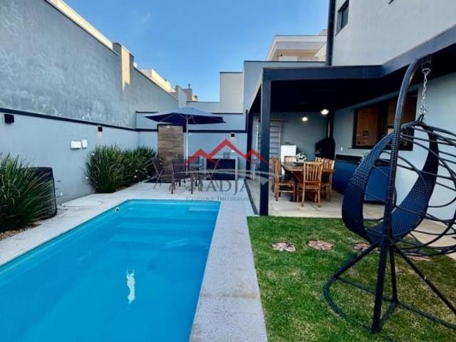 Casa à venda no Reserva Ermida Jundiaí | 3 suítes | Piscina | Condomínio Fechado