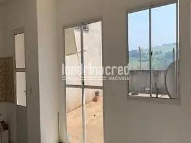Casa à Venda no Condomínio Residencial Terra Nova com 2 Quartos, 1 Banheiro, 1 Vaga de Garagem, 48 m