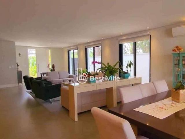 Casa à venda no Condomínio Residencial Alphaville 1