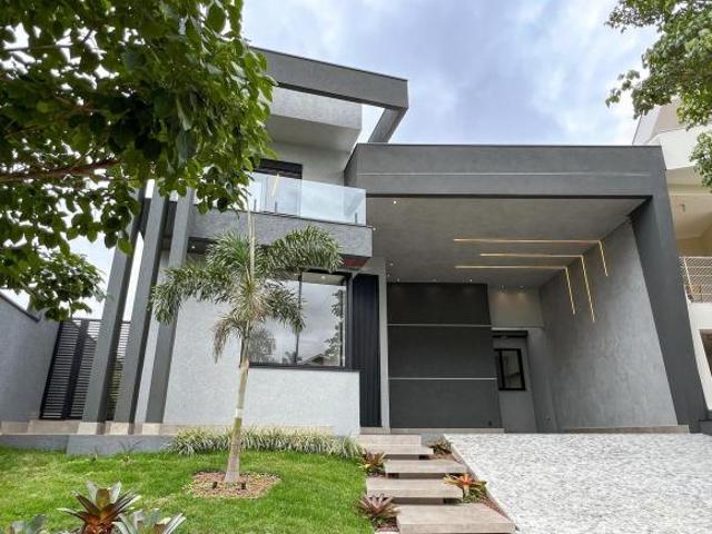 Casa à Venda no Condomínio Residencial Canterville em Valinhos SP