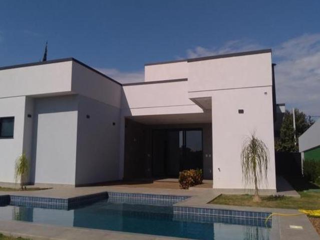 Casa a venda no condomínio Residencial dos Lagos Itupeva, com 4 suítes