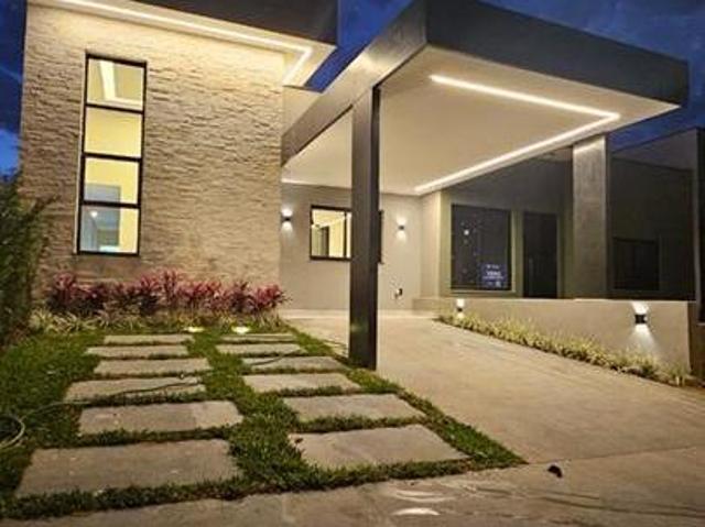Casa à Venda no Condomínio Residencial Jardim / 03 dormitórios | 01 suíte !