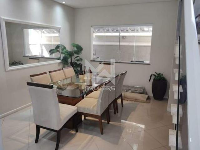 Casa à venda no condomínio Residencial Jardim das Palmeiras Bosque Vinhedo SP
