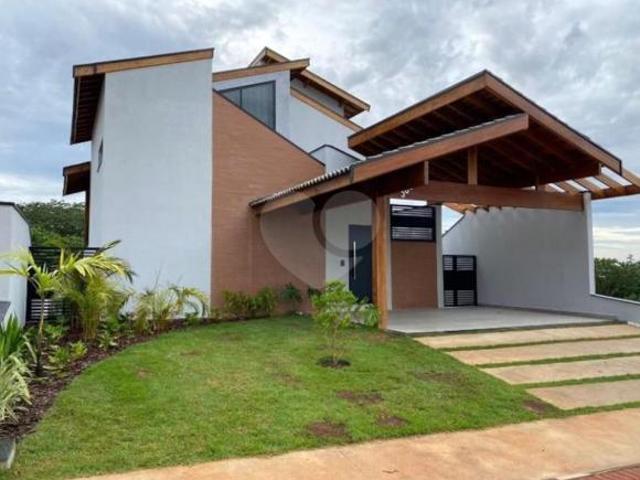 Casa à Venda no Condomínio Residencial Lagos D’Icaraí – Salto/SP | Design Moderno, Conforto e Lazer