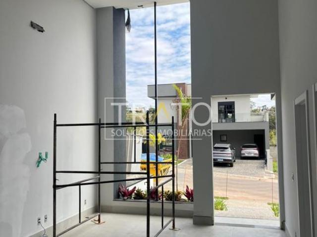 Casa à venda no Condomínio Residencial Mont Alcino