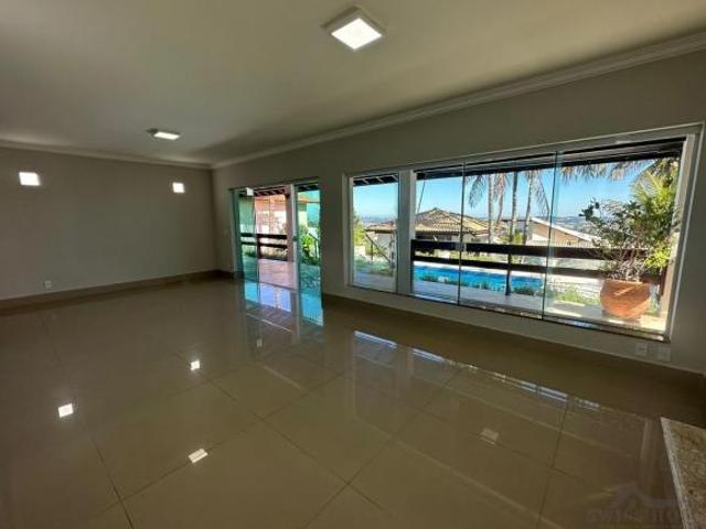 Casa á venda no Condominio Residencial Moinho de Vento em Valinhos/SP