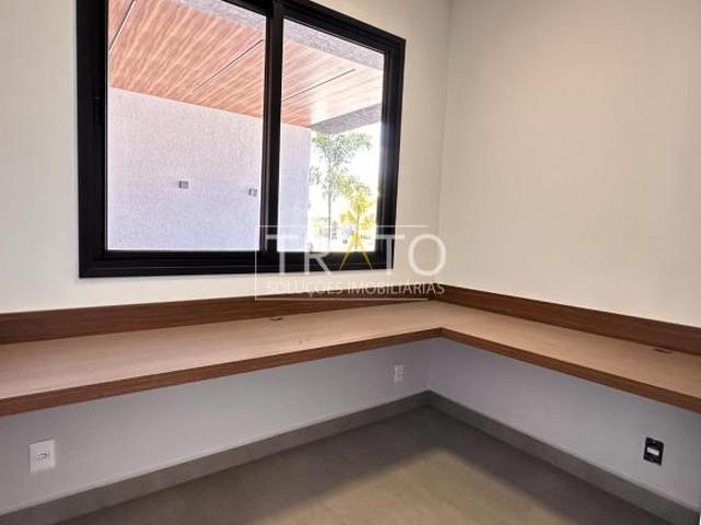 Casa à Venda no Condomínio Residencial Royal Garden
