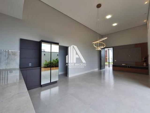 Casa para venda ou locação no Condomínio Residencial Santa Mônica 3 em Mogi Guaçu/SP