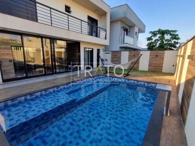 Casa à venda no Condomínio Royal Garden em Paulínia!