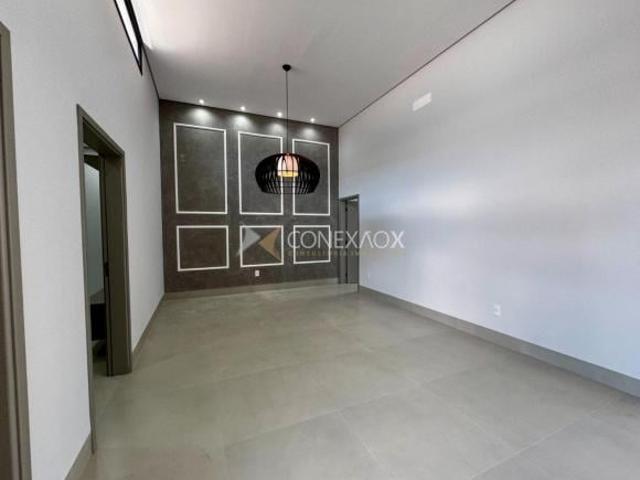 Casa à venda no Condomínio Royal Garden – Paulínia