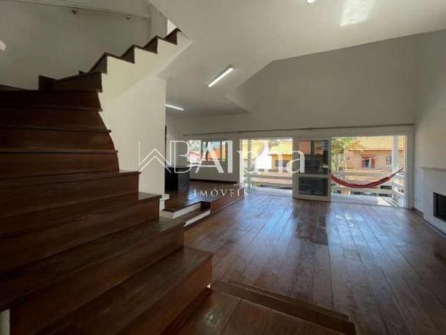 Casa à venda no Condomínio São Paulo II em Cotia SP