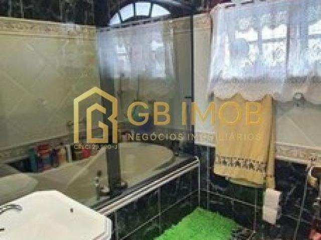 Casa à venda no Condomínio Santa Tereza cód GB 5433
